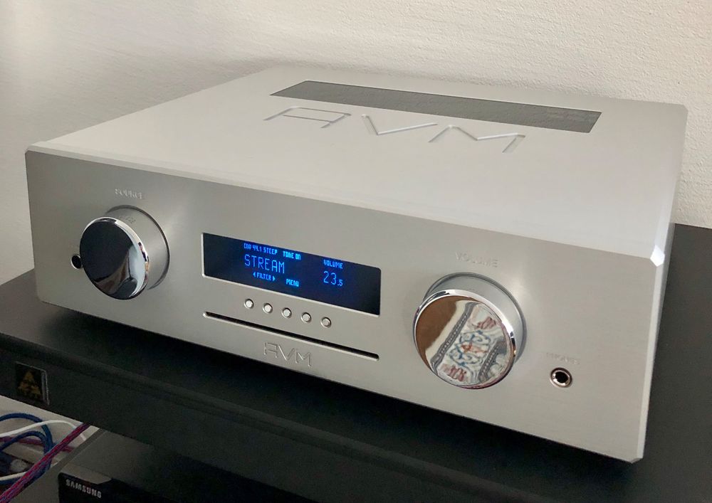 AVM OVATION CS 8.2 High-End CD-Receiver mit Bluetooth 4.2 (Neu (gemäss ...