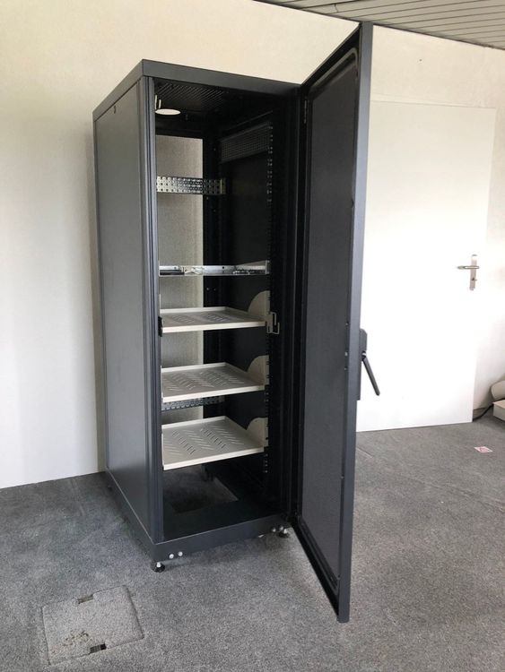 Rack Compaq (Gebraucht) in Regensdorf für CHF 131 – mit Lieferung auf ...
