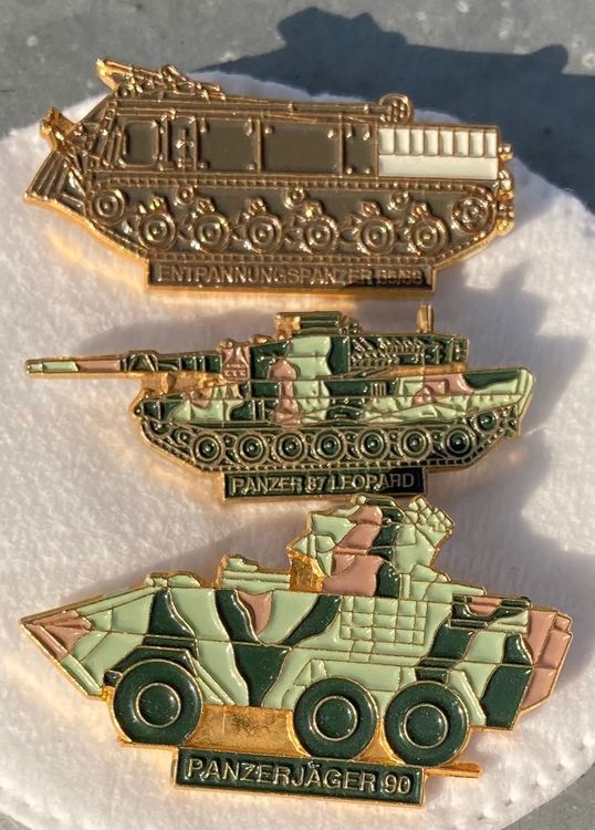 Panzer Pin Schweizer Armee | Kaufen auf Ricardo