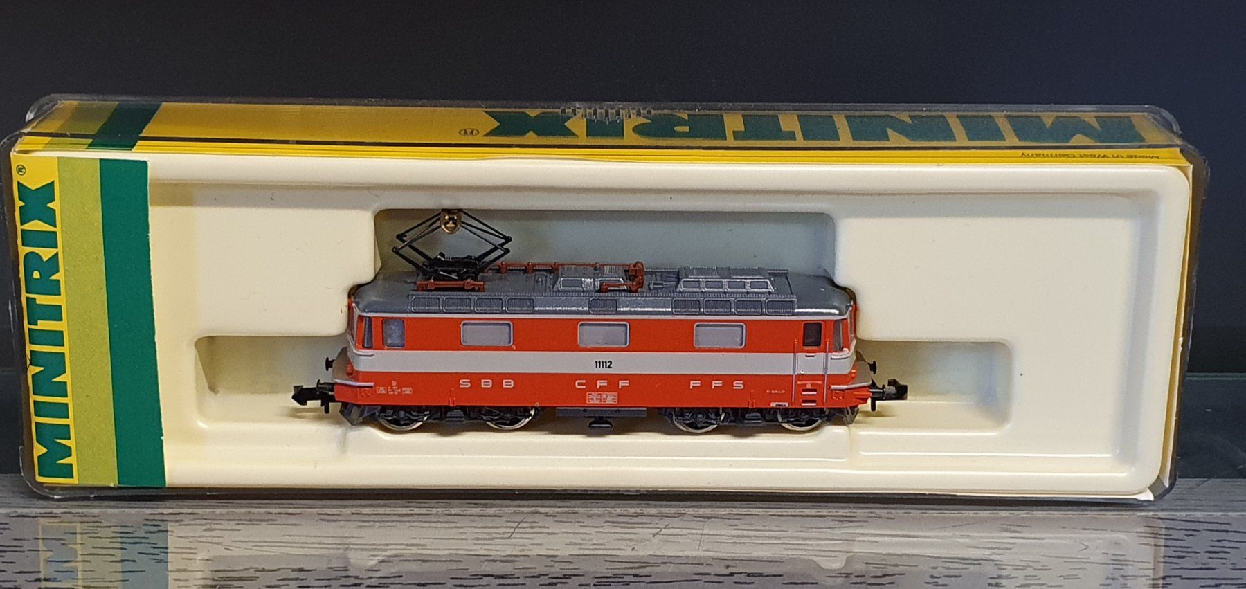MINITRIX: SBB Re 4/4II 11112 SWISS-EXPRESS 2976 OVP (Gebraucht) in ...
