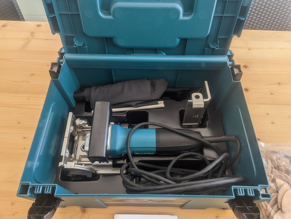 Makita PJ7000J Nutfräse/ Flachdübelfräse/ Lamellofräse (Gebraucht) in ...