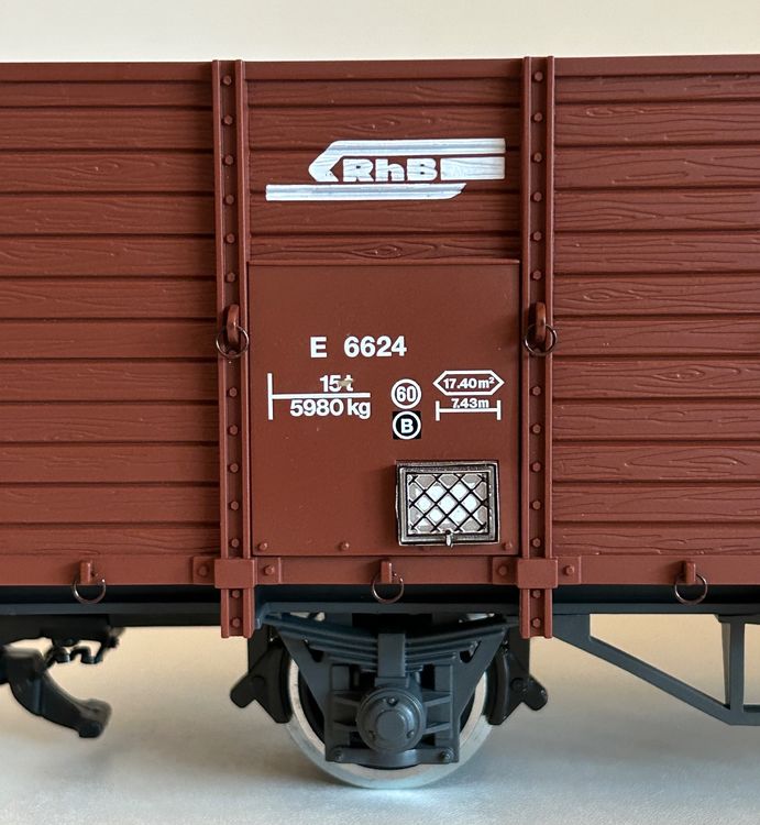 LGB / RhB Hochbordwagen, Holz / Spur G - Art.Nr. 43883 (Neu (gemäss Beschreibung)) in Basel für ...