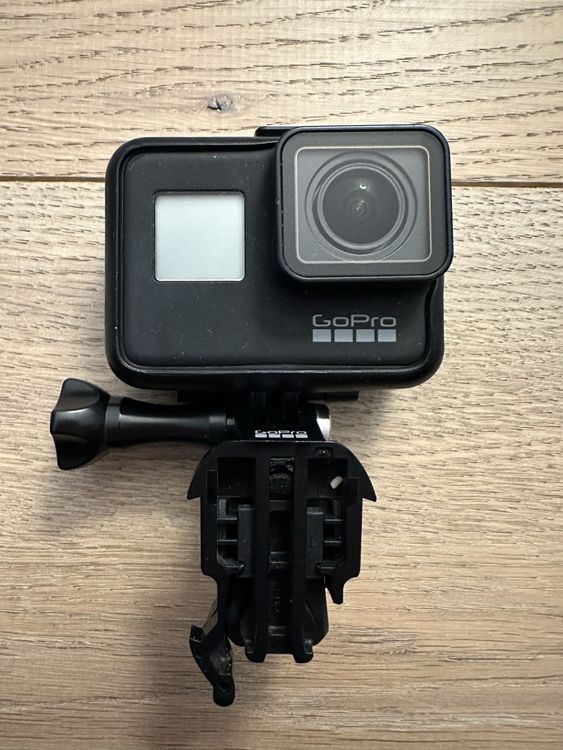 GoPro Hero 7 inkl. Zubehör | Kaufen auf Ricardo