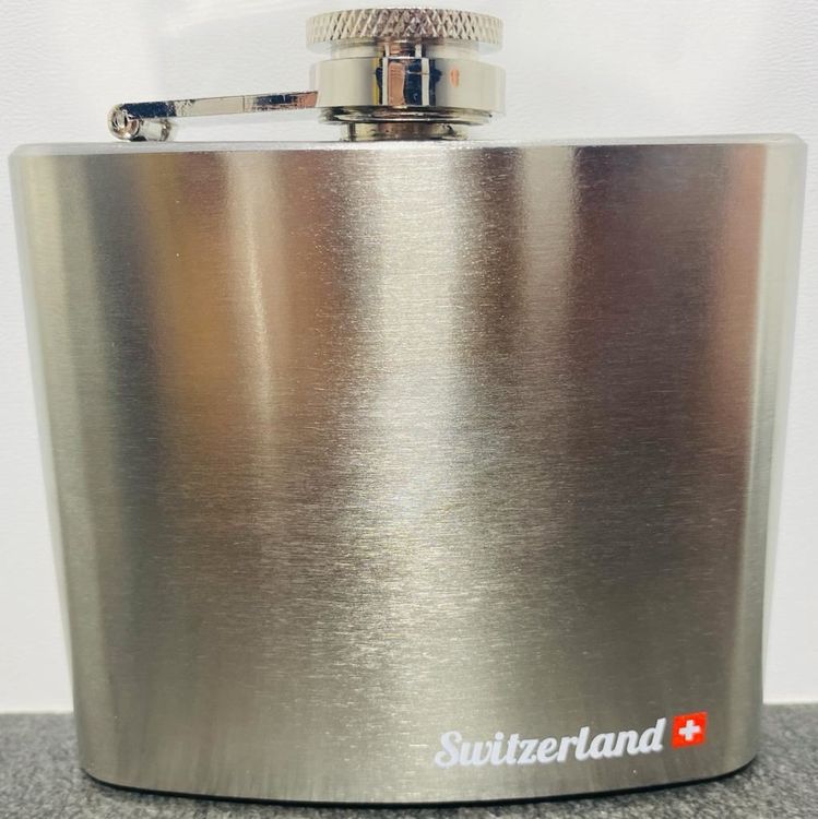 Flachmann 1 Stück (Neu und originalverpackt) in Eschenbach für CHF 3 ...