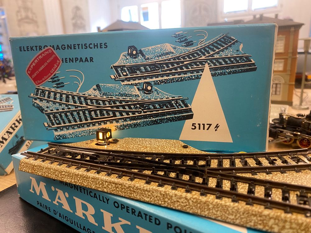 Märklin 5117 Elektromagnetisches Weichenpaar | Kaufen auf Ricardo