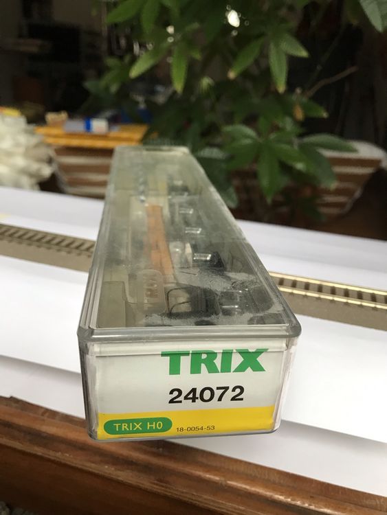 trix express 24072, rungenwagen mit maibaum (Neu (gemäss Beschreibung ...