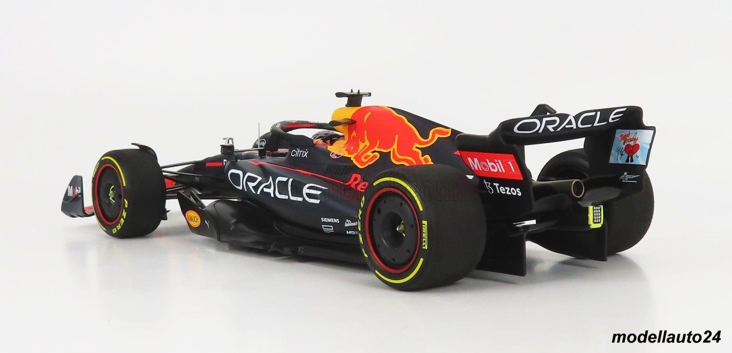 Red Bull RB18 F1 Winner GP Miami 2022 Verstappen / MC 1:18 (Neu und ...