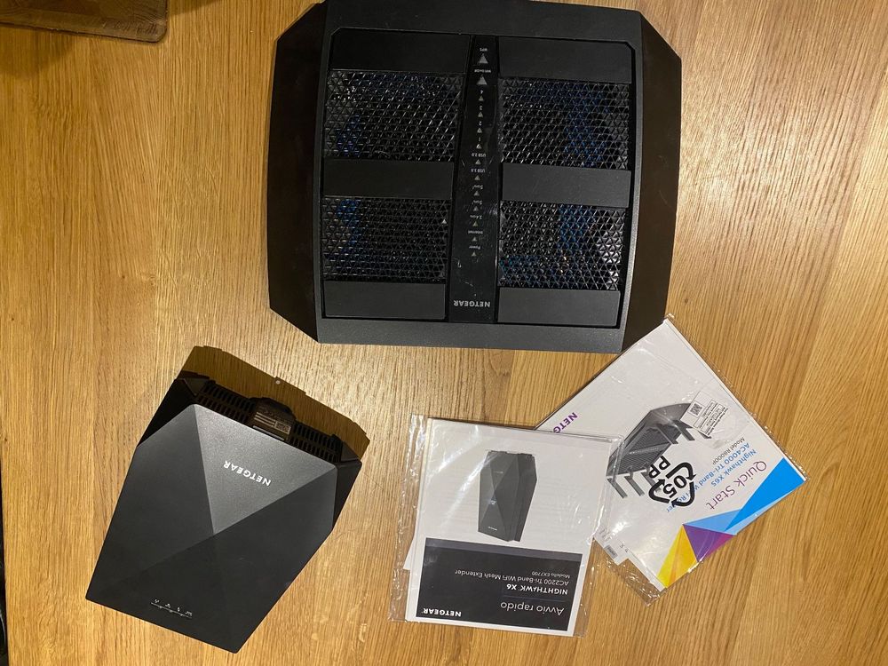 Nighthawk X6 Tri Band Wifi Router und Mesh Extender (Gebraucht) in Rufi ...