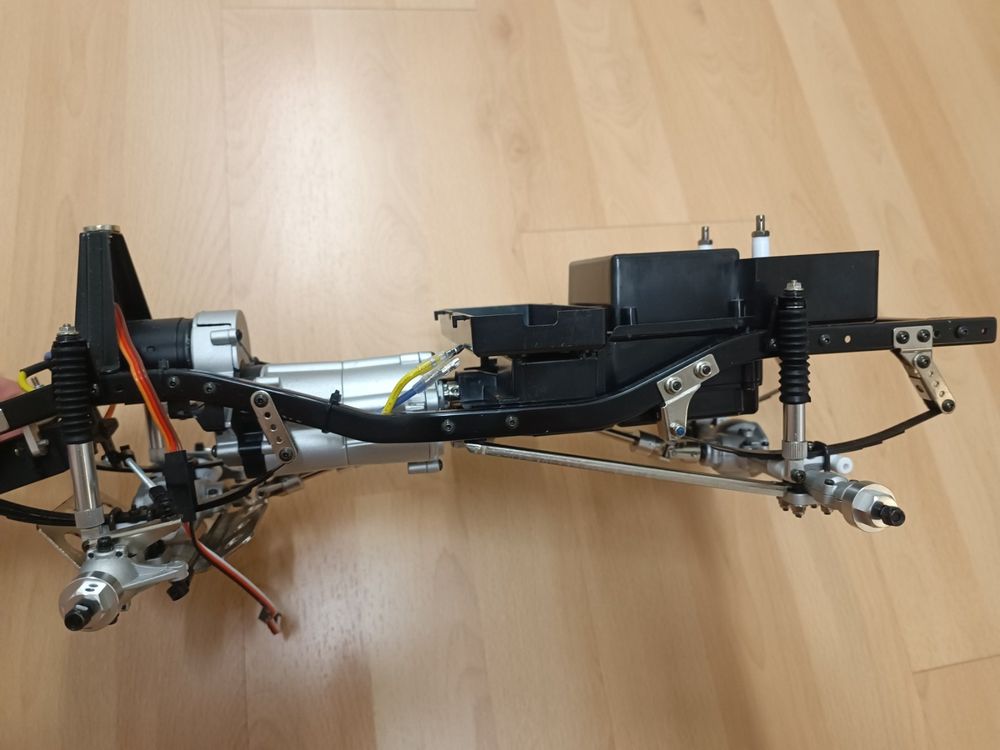 Hgp 407 Tamiya Bruiser Klon Scale Crawler mit RC4wd Hex Kit (Gebraucht ...