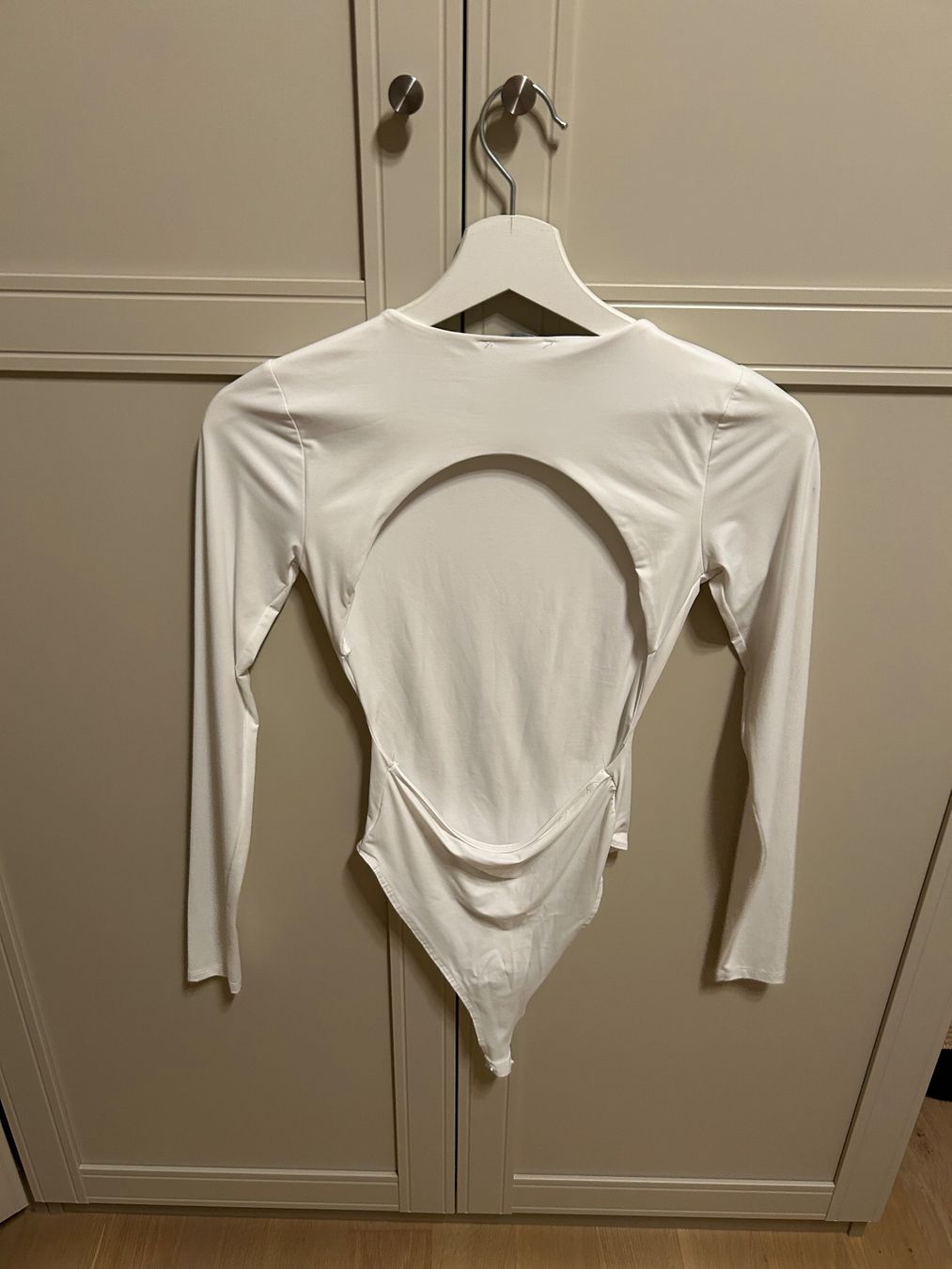 Zara Body offener Rücken, weiss, Grösse S (eher XS) (Neu (gemäss ...