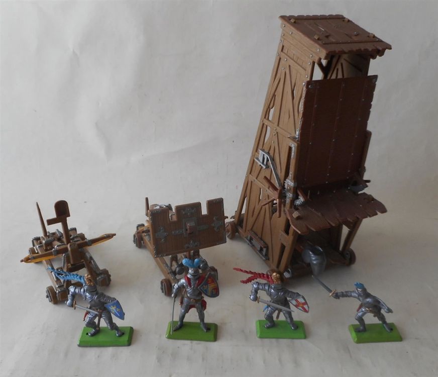 Ritter Set mit Belagerungszubehör (Gebraucht) in Basel für CHF 60 – mit Lieferung auf Ricardo kaufen