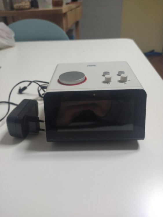 2.- ADE Radiowecker FM Uhr Ladegerät (Gebraucht) in Scherz für CHF 2 ...