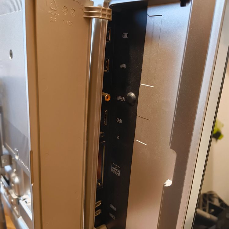 Loewe individual 40 LED Flachbildschirm (Gebraucht) in Pratteln für CHF ...