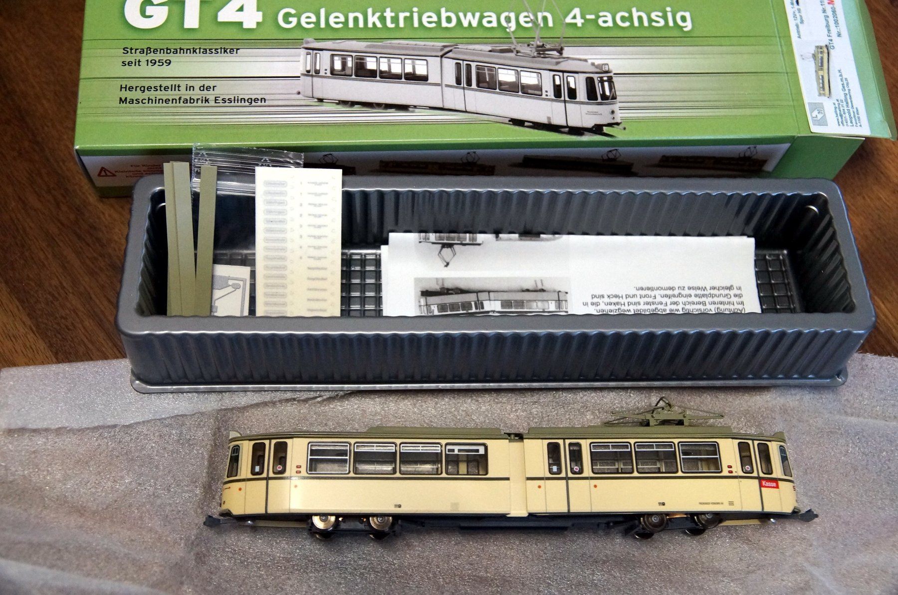 Halling - Gelenktriebwagen GT4 "Freiburg" HO OVP NEU (Gebraucht) in ...