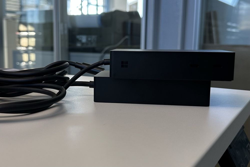 Microsoft Surface Dock MSK-1917 | Kaufen auf Ricardo