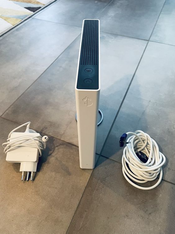 Internet box 3 Swisscom (D'occasion) à Cressier NE pour CHF 50 – avec ...