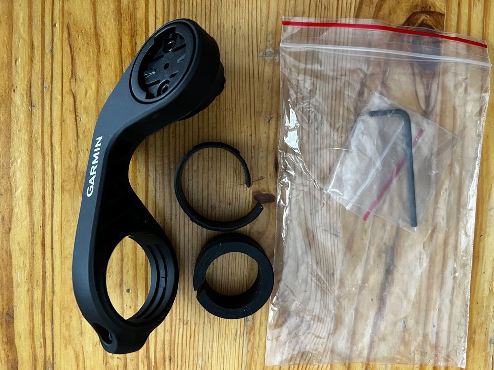 Garmin Varia Universal Out-Front Mount (Neu (gemäss Beschreibung)) in ...