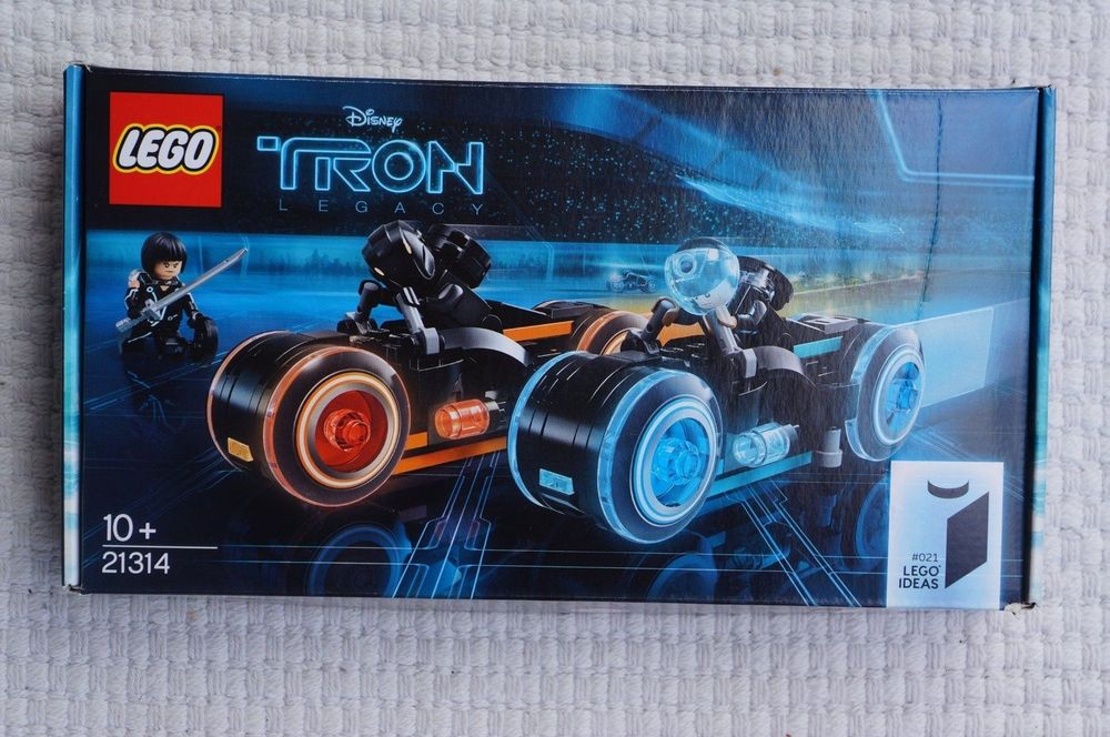 Lego Ideas 21314 Tron Legacy Lightcycle (Gebraucht) in Zürich für CHF ...