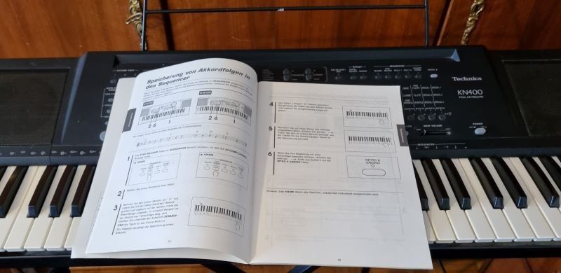 Technics-Keyboard KN400 (inklusive Ständer und Anleitung) (Gebraucht ...