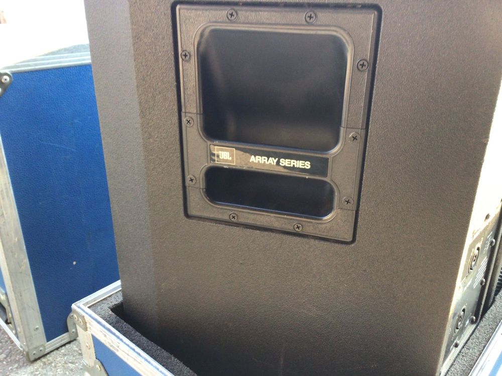 6x JBL Array 4892 Fullrange Topteile mit Haubencases (Gebraucht) in Au ...