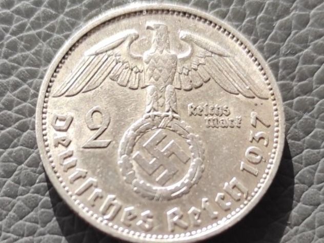 2 reich marks 1937A en Argent (Gebraucht) in Couvet für CHF 9 – nur ...