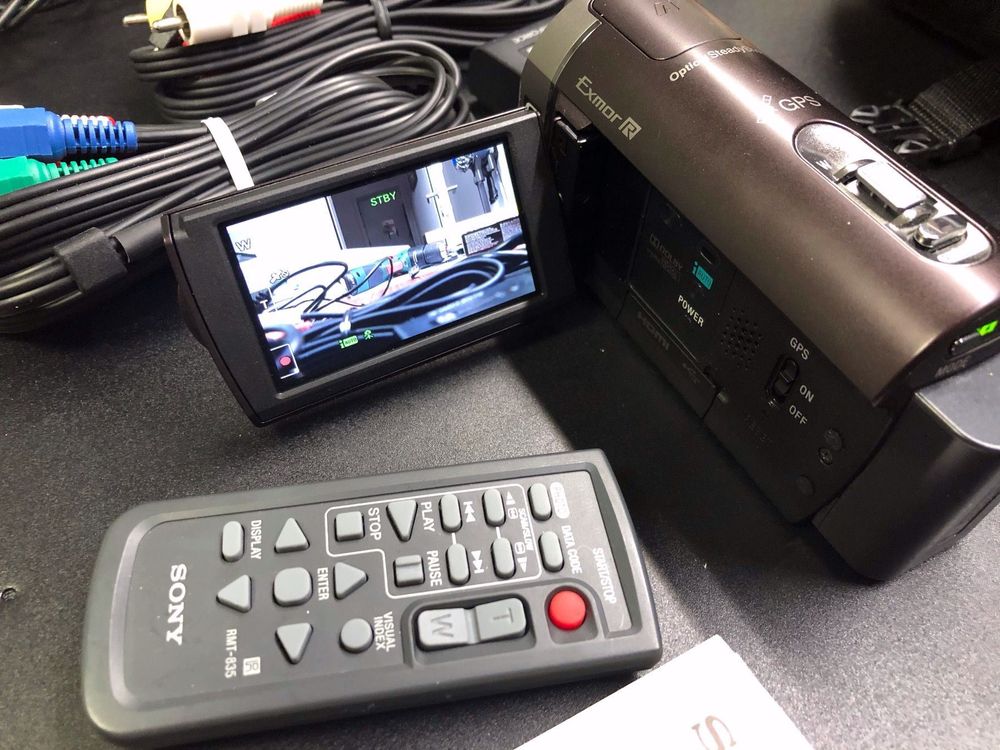 SONY Handicap HDR-CX350 mit viel Zubehör (Gebraucht) in Abtwil SG für ...