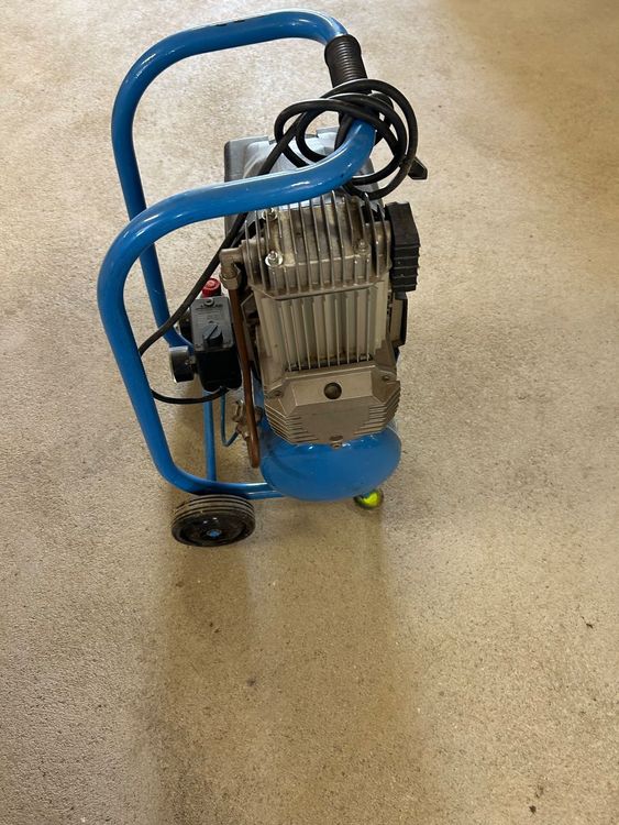 Tool-Air Kompressor CL-10/220 (Gebraucht) in Grüningen für CHF 57 – nur Abholung auf Ricardo kaufen