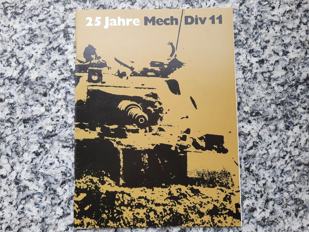 25 Jahre Mech Div 11 (Gebraucht) in Ruswil für CHF 13 – mit Lieferung ...