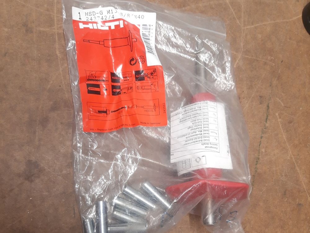 HILTI HIT MD2000 Auspressgerät mit Zubehör (Gebraucht) in Winterthur ...