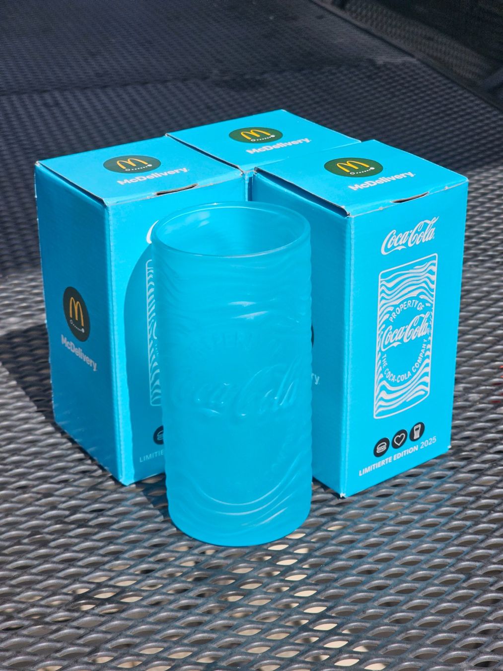 Coca Cola Glas - Limited Edition 2025 - blau (Neuf avec emballage d'origine) à Jona pour CHF 30 ...