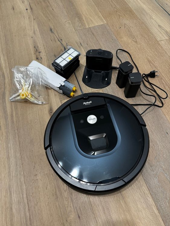 Irobot Roomba 981 Staubsaugerroboter mit Zubehör (Gebraucht) in Wangen SZ für CHF 129 – mit ...