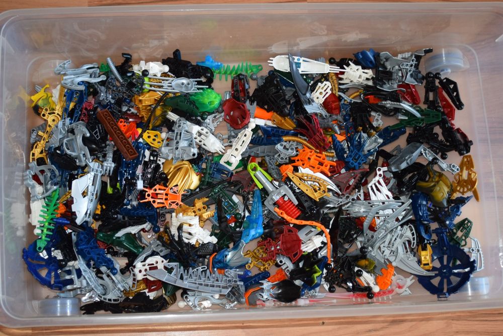 Lego Bionics Bionicle diverse teile 1.3 Kilogramm (Gebraucht) in Russo ...