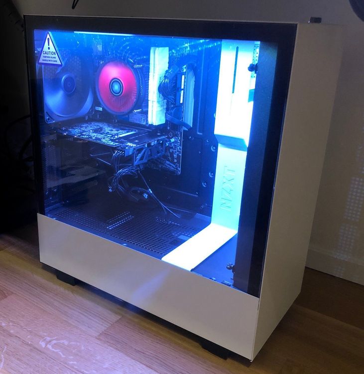 Highend Gaming PC (i5, 1070, RGB) - NEU (Neu (gemäss Beschreibung)) in Sins für CHF 659 – mit ...