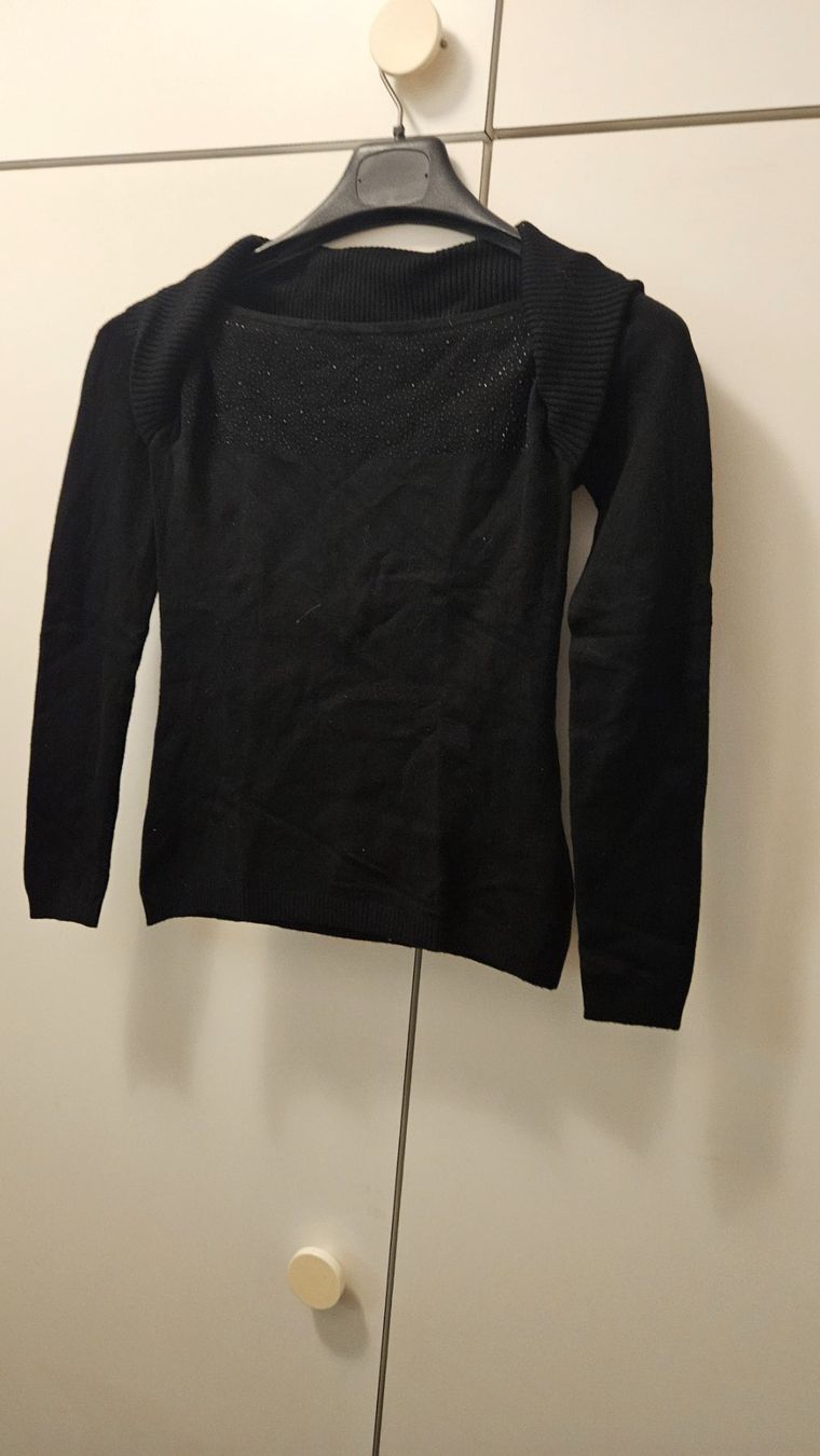 Maglietta nera Manko tg. L/XL con strass misto cashmere (Usato) a ...