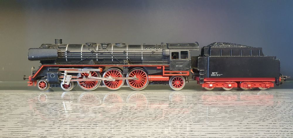 TRIX-EXPRESS: DB DAMPFLOK BR 01 MIT WITTE WINDLEITBLECHEN | Kaufen auf ...