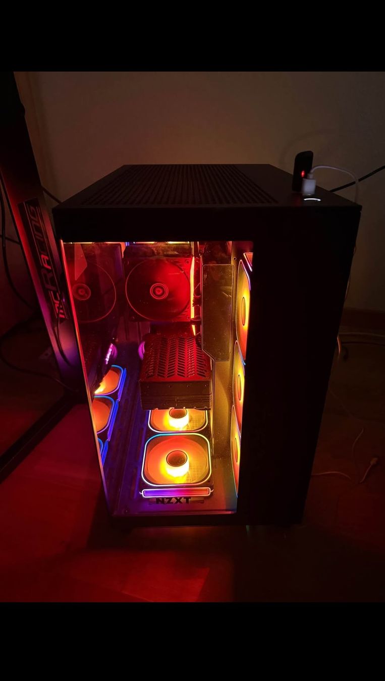 Computer gaming rtx 5070 ti, Intel i7 14700k, 32 gb ram ddr5 (Neu und ...