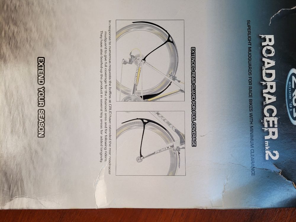 Crud Roadracer Mk2 mudguards (Neu und originalverpackt) in Baar (Nendaz ...