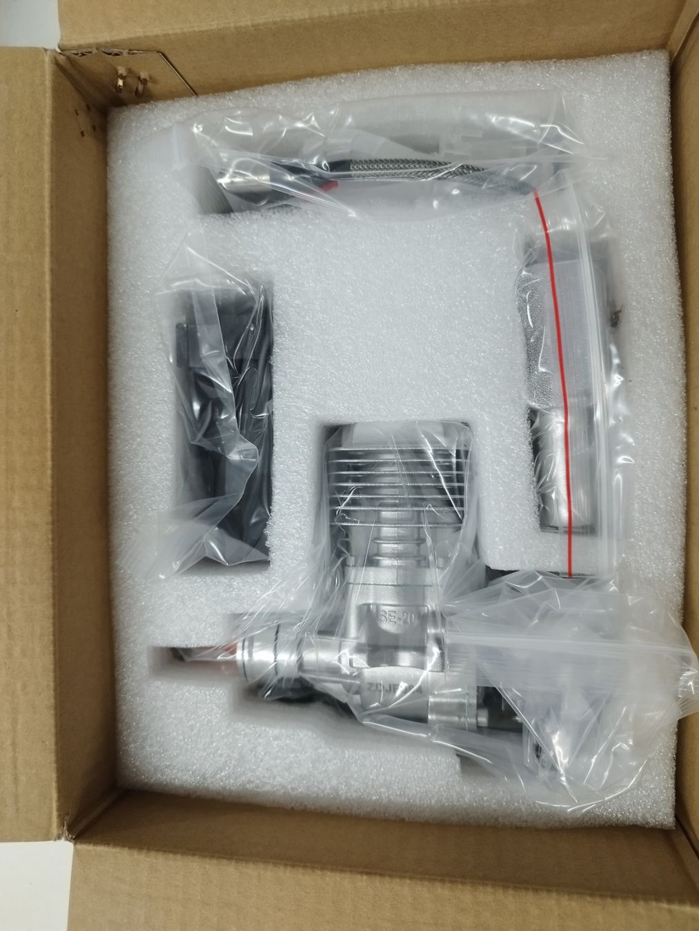 Neuer RCGF 20SE ( RCGF Motor ) (Neu und originalverpackt) in Kestenholz für CHF 230 – nur ...