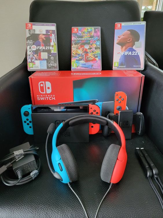 Nintendo Switch Set (Gebraucht) in Vitznau für CHF 200 – mit Lieferung ...