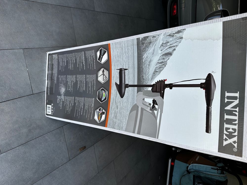 Intex Elektrischer Außenbordmotor 12V DC/480W (Gebraucht) in Stäfa für ...