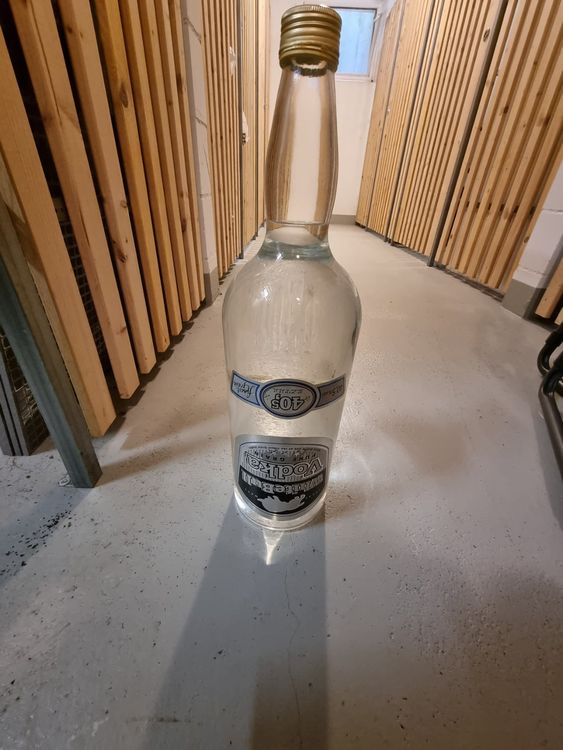 Vodka 4.5l (Gebraucht) in Baden für CHF 5 – nur Abholung auf Ricardo kaufen