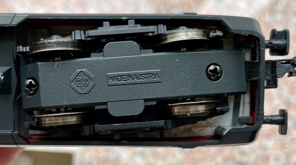 Roco 43655.5 - SBB Re 460 "100 Lok 2000 - OVP (Gebraucht) in Versoix ...