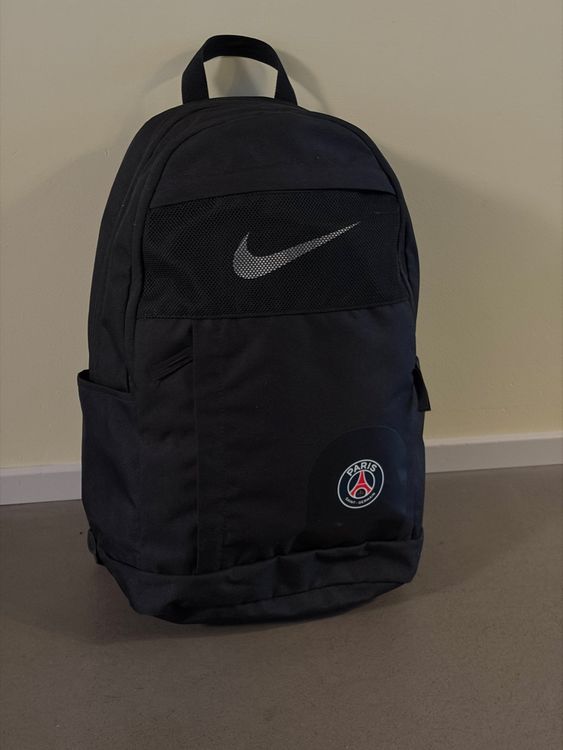 Paris Saint-Germain PSG Nike Rucksack - Guter Zustand! (Gebraucht) in ...
