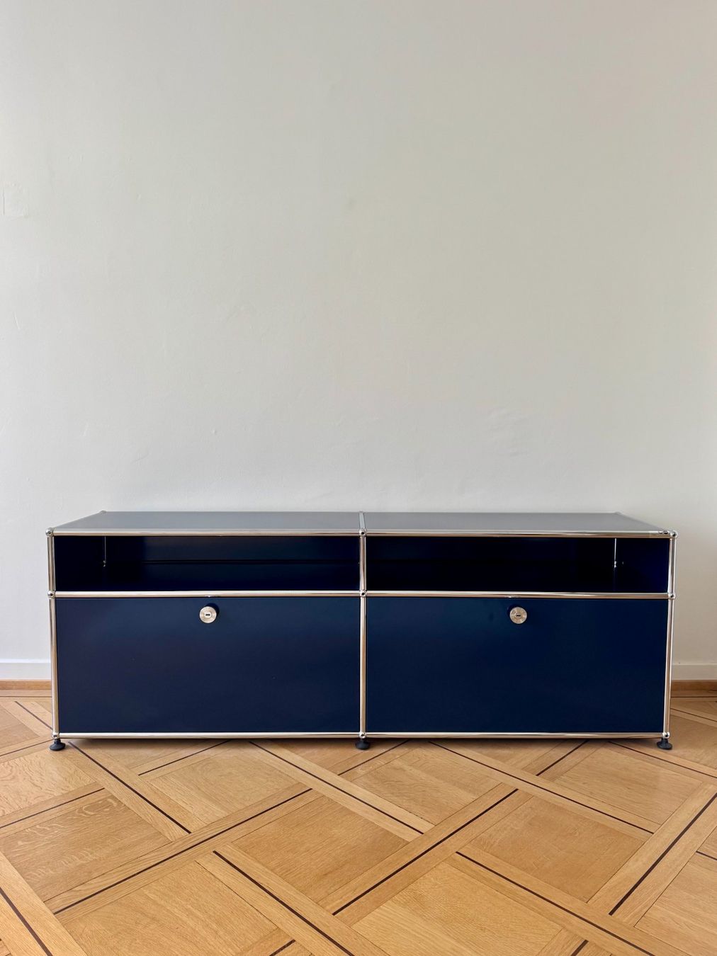 USM Haller Meuble TV/Hifi Bleu Nuit - Design intemporel (Neu (gemäss ...