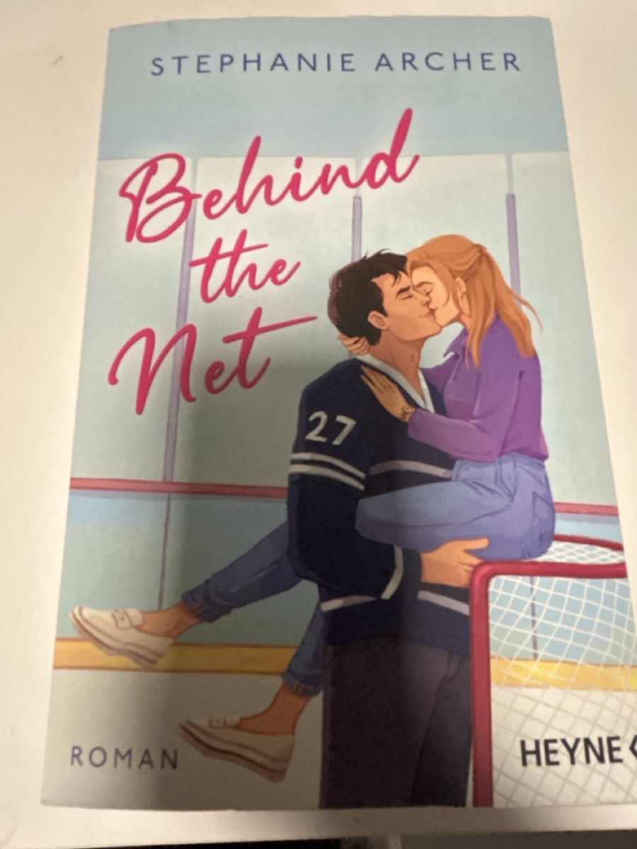 Stephanie Archer, Behind the Net, Roman, Top Zustand (Neu (gemäss ...