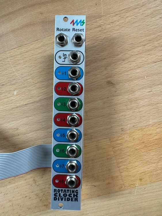 Eurorack Rotating Clock Divider (Neu (gemäss Beschreibung)) in Basel ...