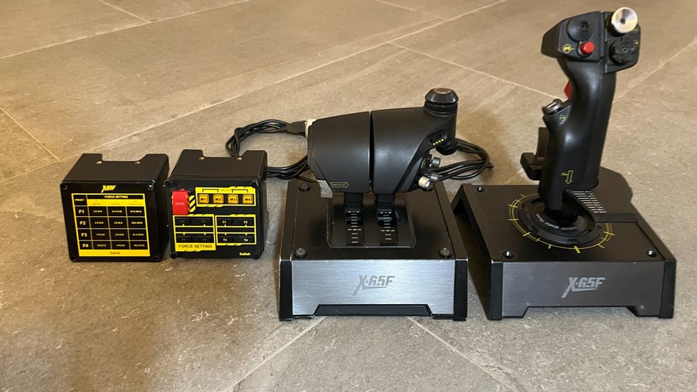 Saitek X-65F HOTAS (Gebraucht) in Hombrechtikon für CHF 95 – mit ...