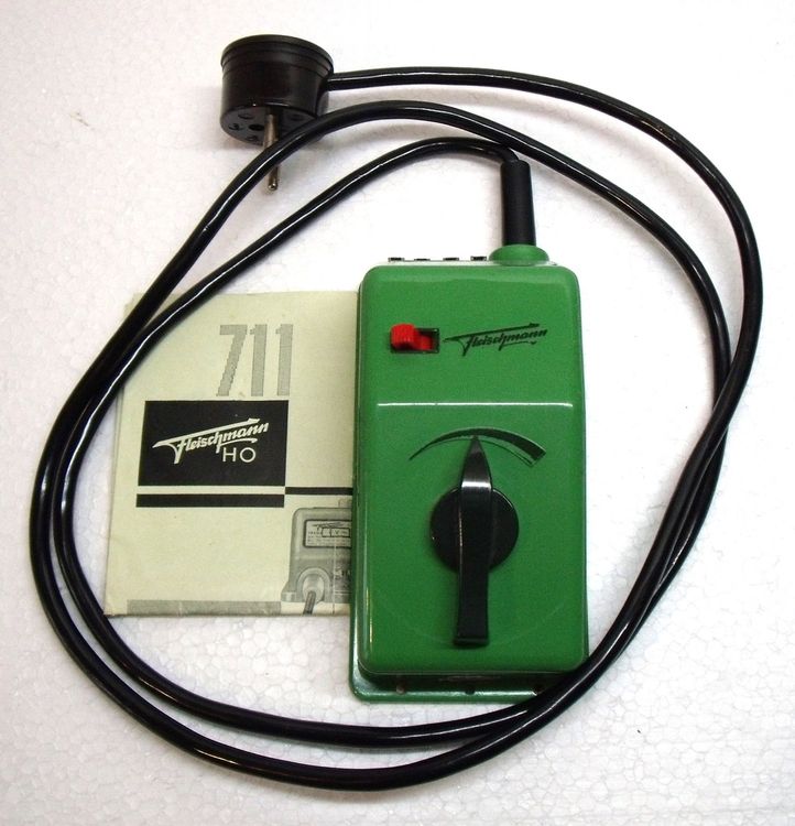 FLEISCHMANN TRANSFORMER 711 (Gebraucht) in Neuenegg für CHF 9 – mit Lieferung auf Ricardo kaufen
