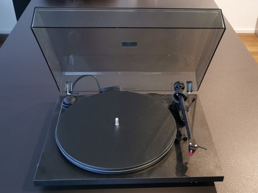 Pro-Ject Essential II | Kaufen auf Ricardo