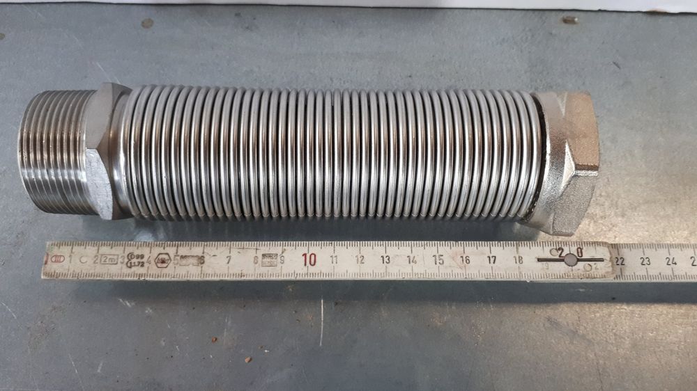 Edelstahl Wellrohr, 1 1/2", 20cm lang, Neu (Neu (gemäss Beschreibung ...